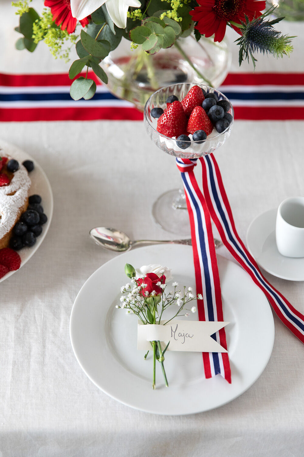 Slik pynter du et vakkert 17. mai-bord - Mester Grønn