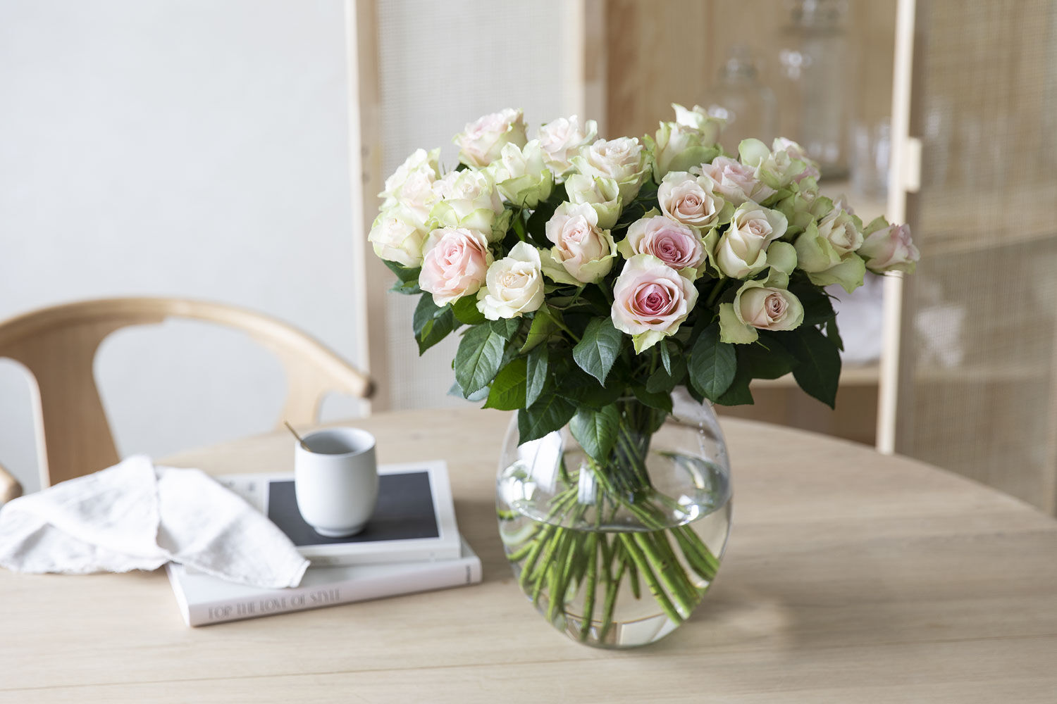 Rosespråket: Hva betyr antallet og fargen på rosene? - Mester Grønn