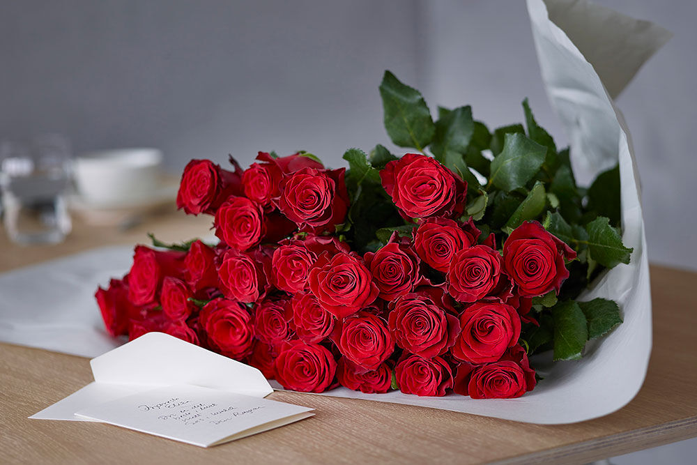 Rosespråket: Hva betyr antallet og fargen på rosene? - Mester Grønn